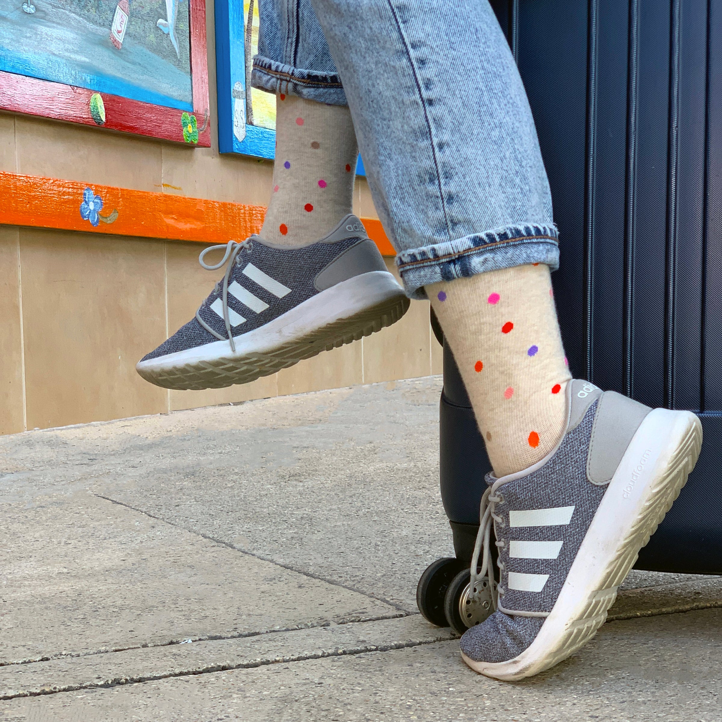 Knee-High Compression Socks For Women | Dr. Motion | Dancing Dots